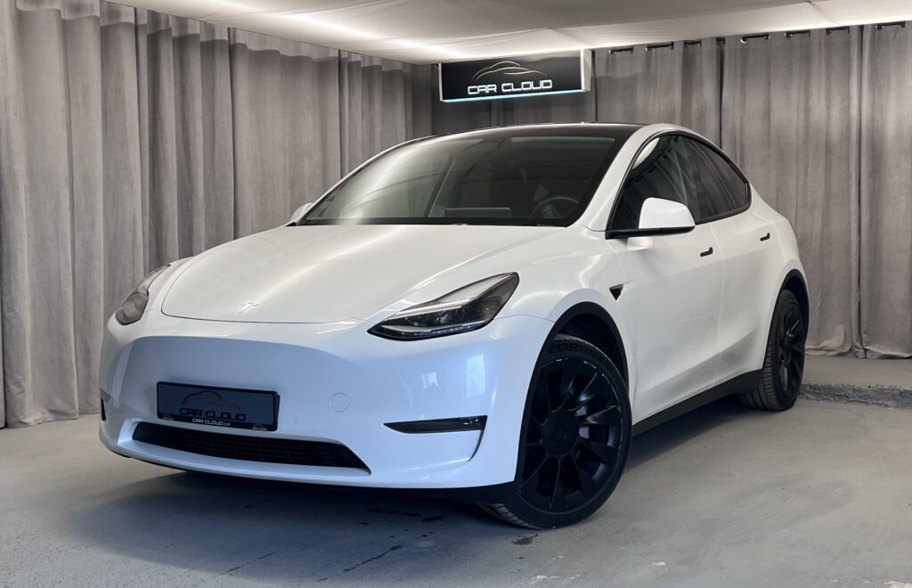 Tesla Model Y Long Range Dual Motor - Car Cloud
